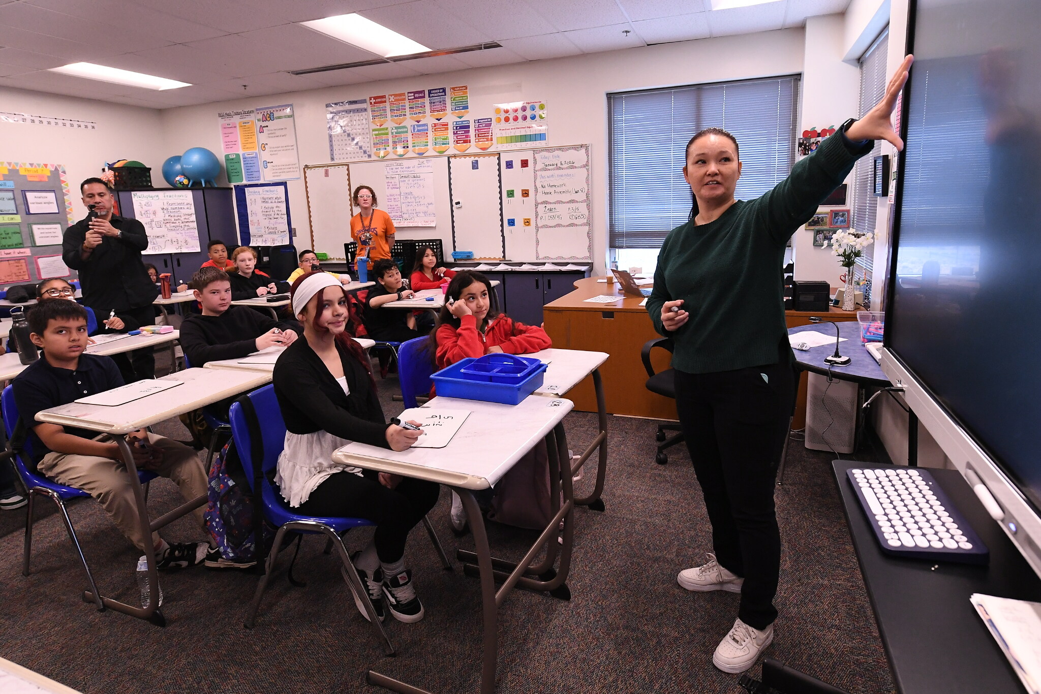 UCCS alum wins $25,000 Milken Educator Award for Colorado – UCCS News